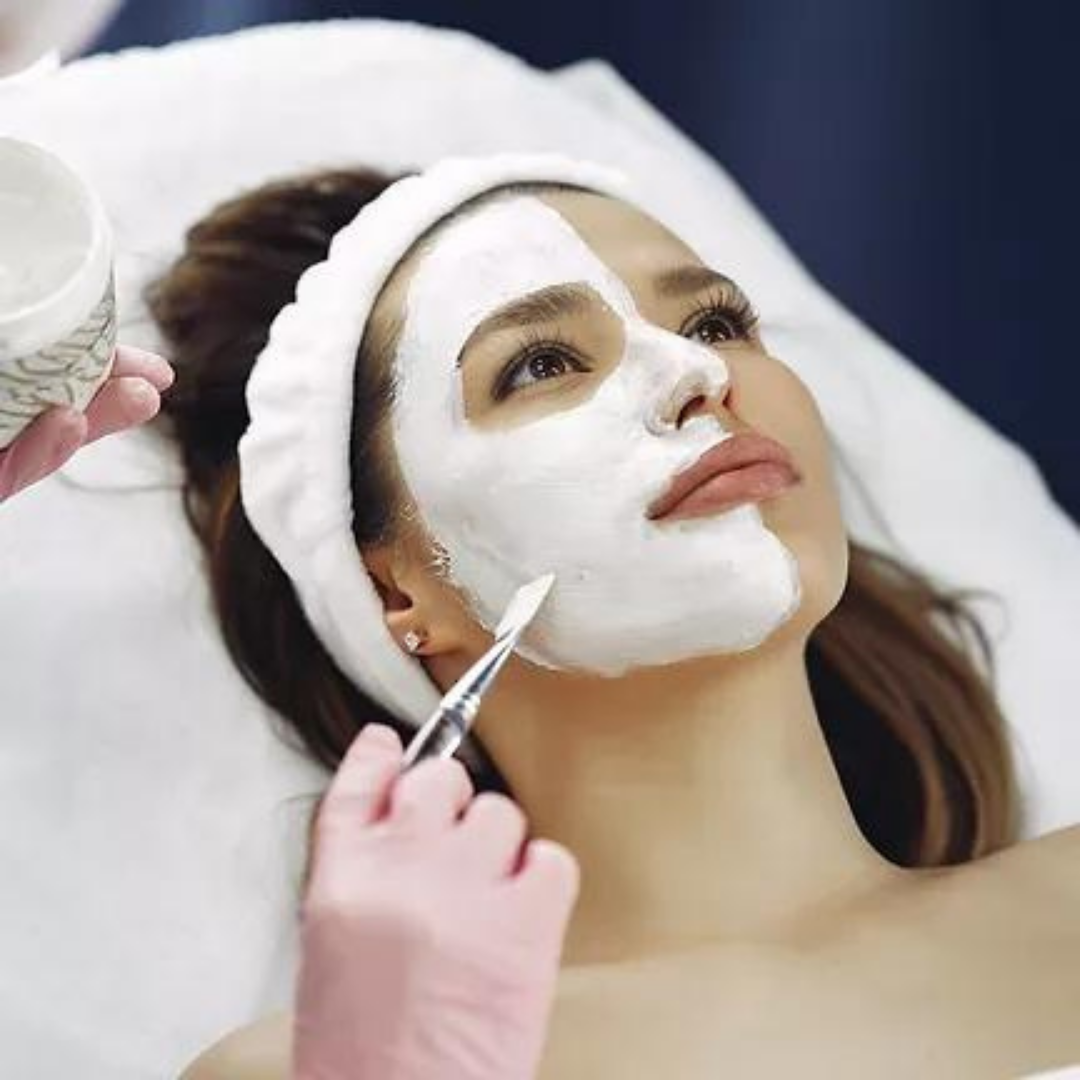 Porcelain Facial | Encanta Cejas